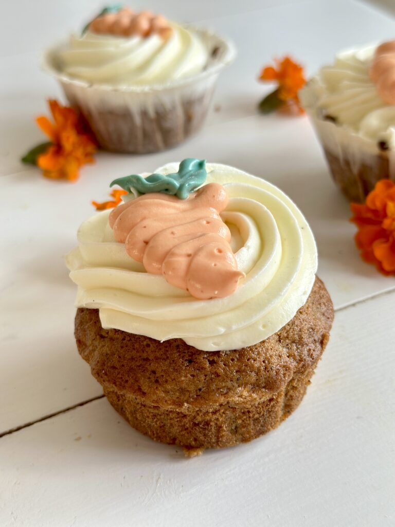 Morotsmuffins med cream cheese frosting - Parisa